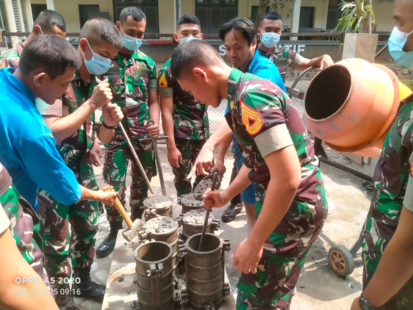 STRUKTUR BANGUNAN BAJA DAN BETON TK.III/SERMADATAR KECABANGAN ZENI ...